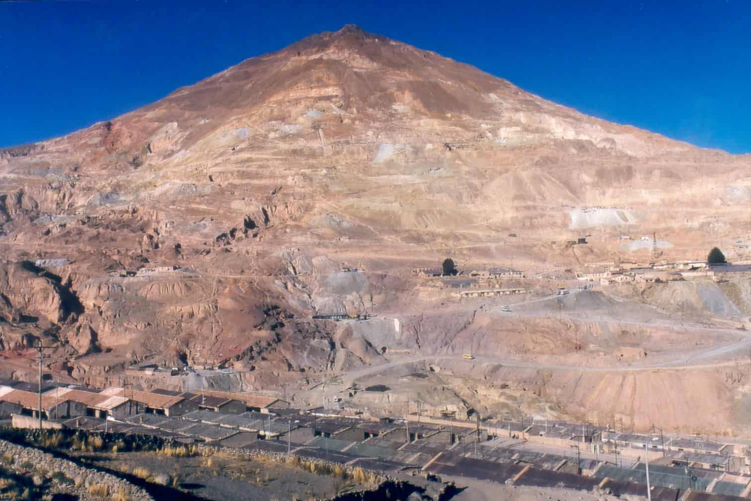 Bolivia: Comibol dará 13 áreas mineras a 17 cooperativas del Cerro Rico ...