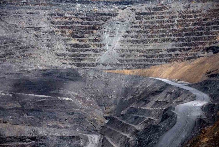 Esperan que minería del carbón extienda su vida más allá del 2018 ...