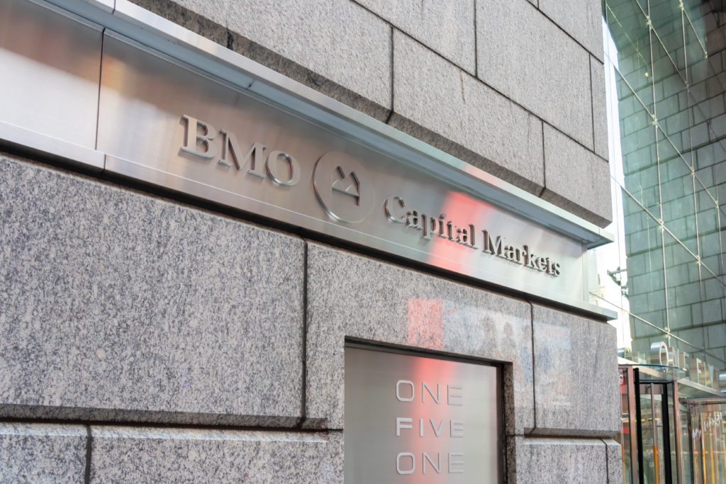 BMO ajusta términos hipotecarios para empresas de acero y aluminio en ...