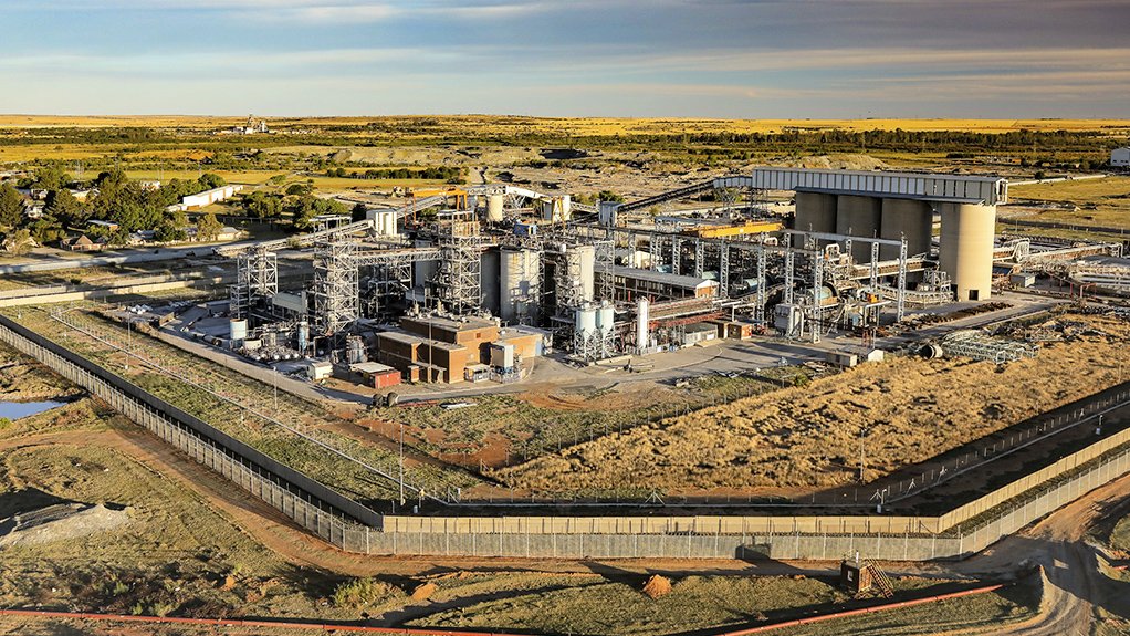 Neo Energy CFO suspendido por conducta: riesgo de gobernanza